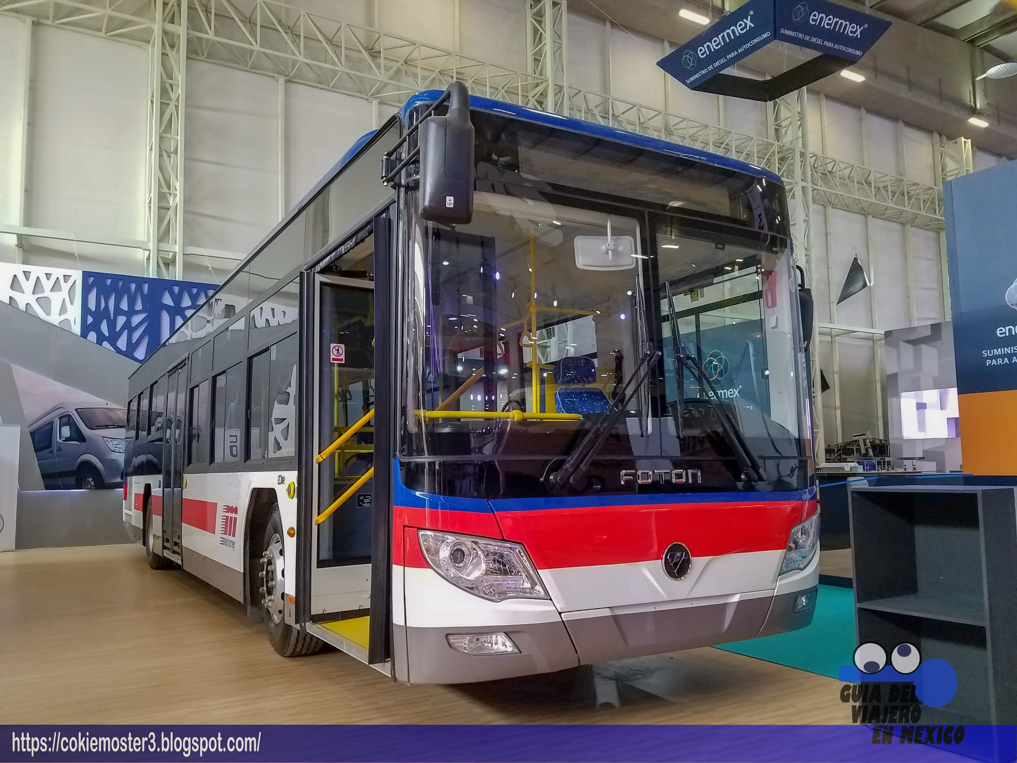 Autobuses Chinos llegan por decenas a México