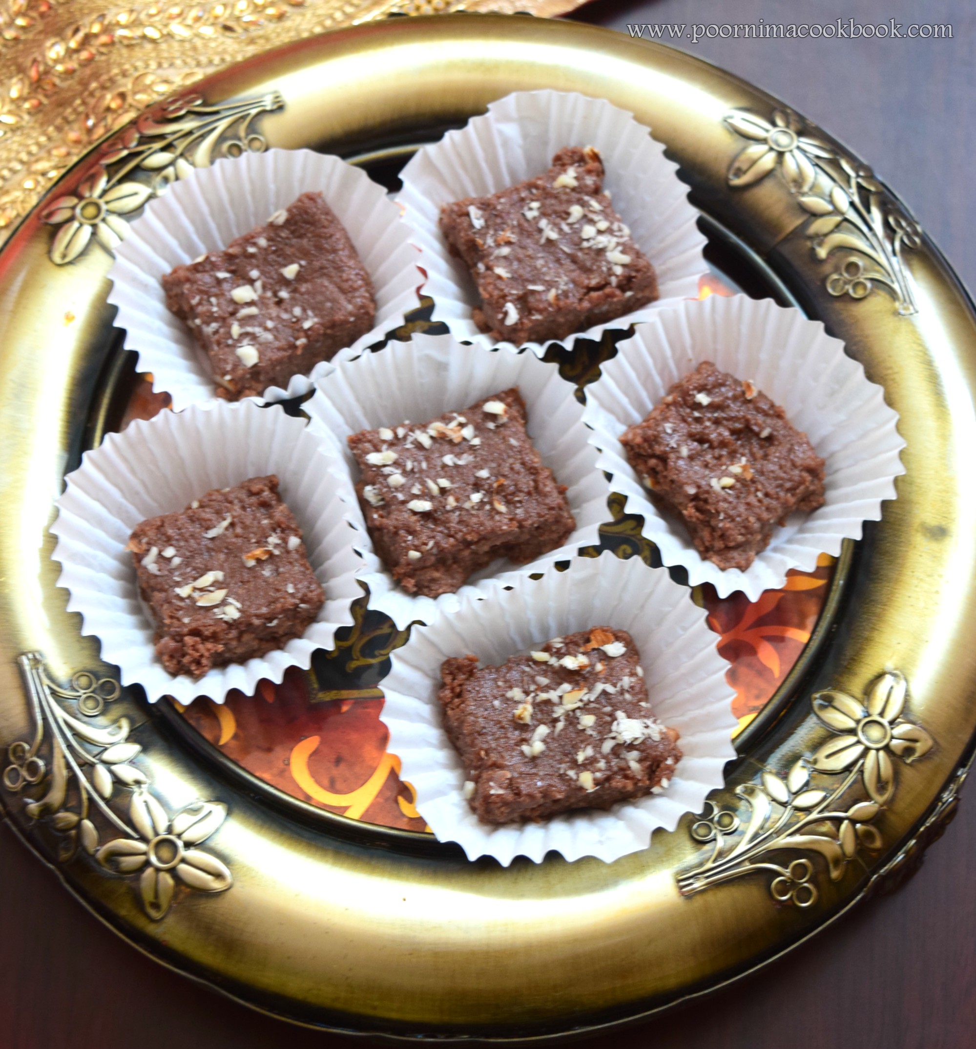 Poornima's Cook Book: Chocolate Paneer Burfi / Paneer Burfi