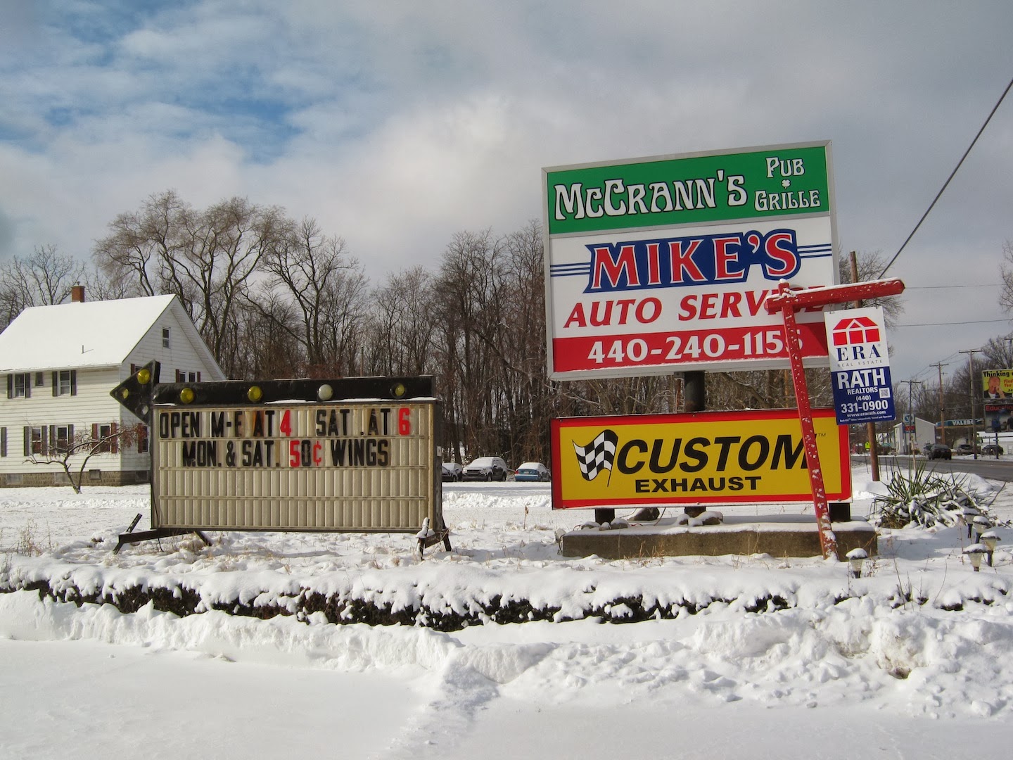 Brady's Bunch of Lorain County Nostalgia: Topper Bar Grand Opening ...