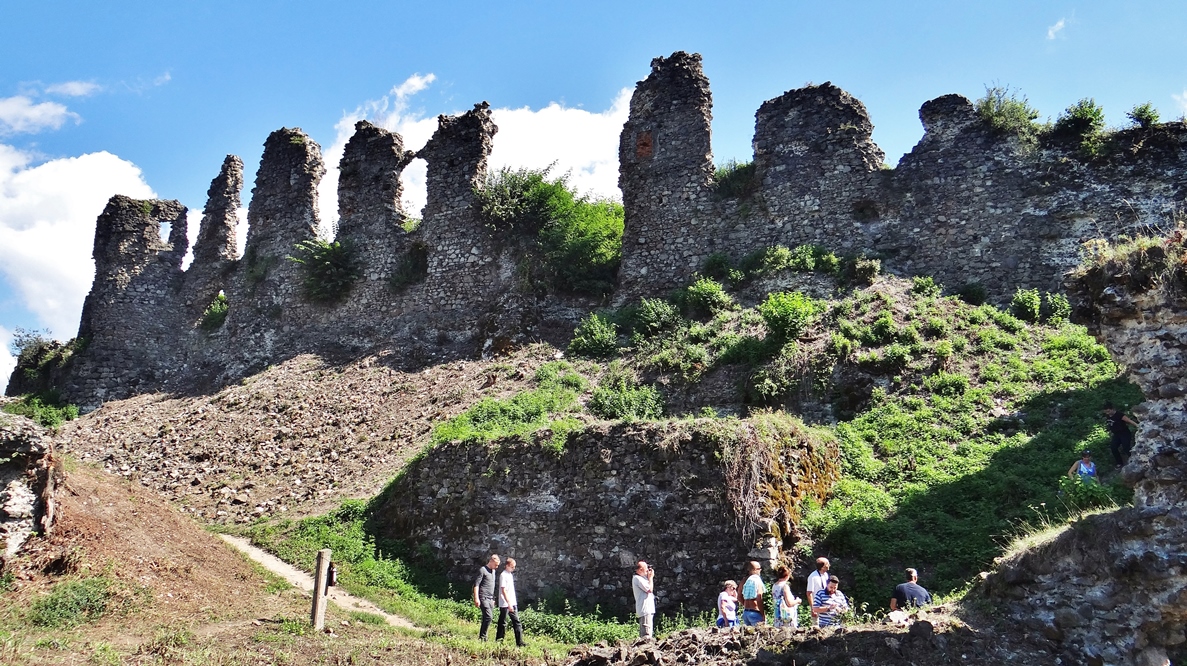 Régmúlt. Elbi blogja: Kárpátaljai magyar emlékek: 6. Huszt