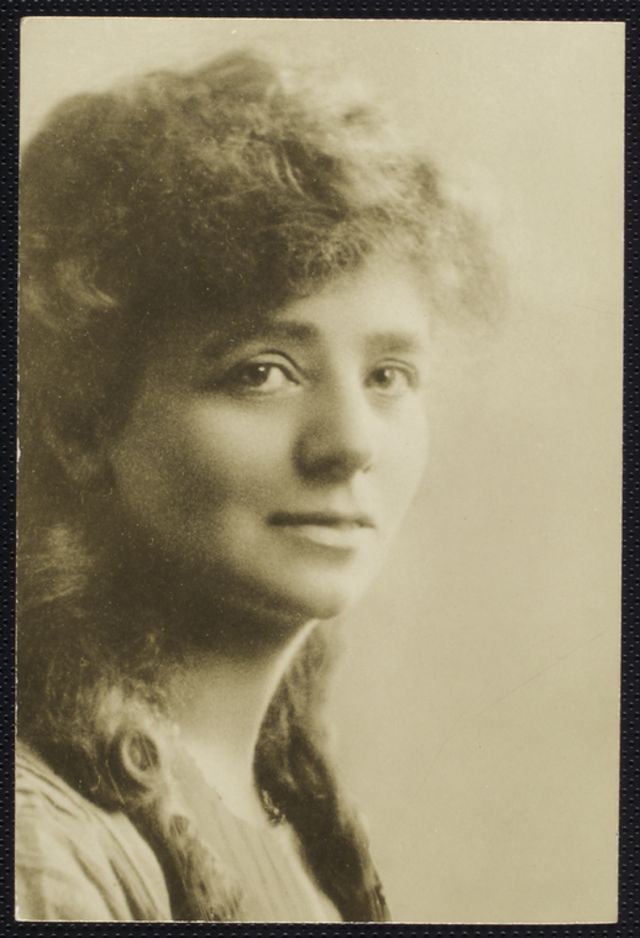 35 Amazing Portrait Photos of Maude Adams, the Most Famous American ...