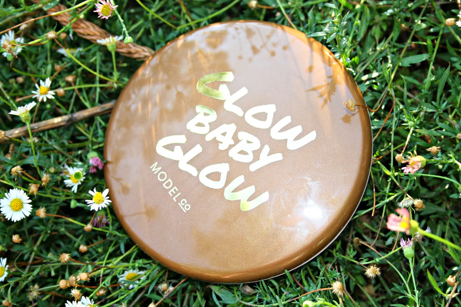 YouReview: Model Co Glow Baby Glow Bronzer