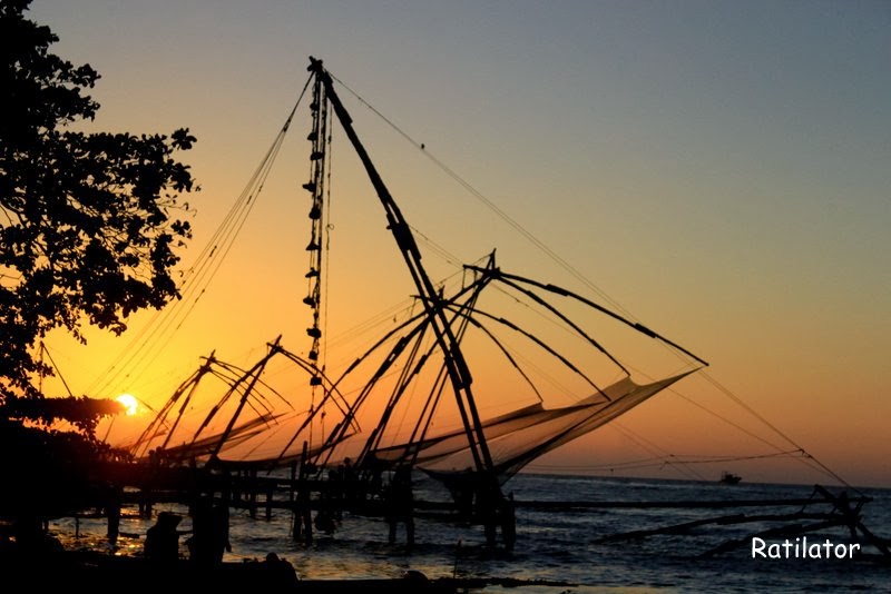 Cheenavala - Chinese Fishing Nets, Kochi, India