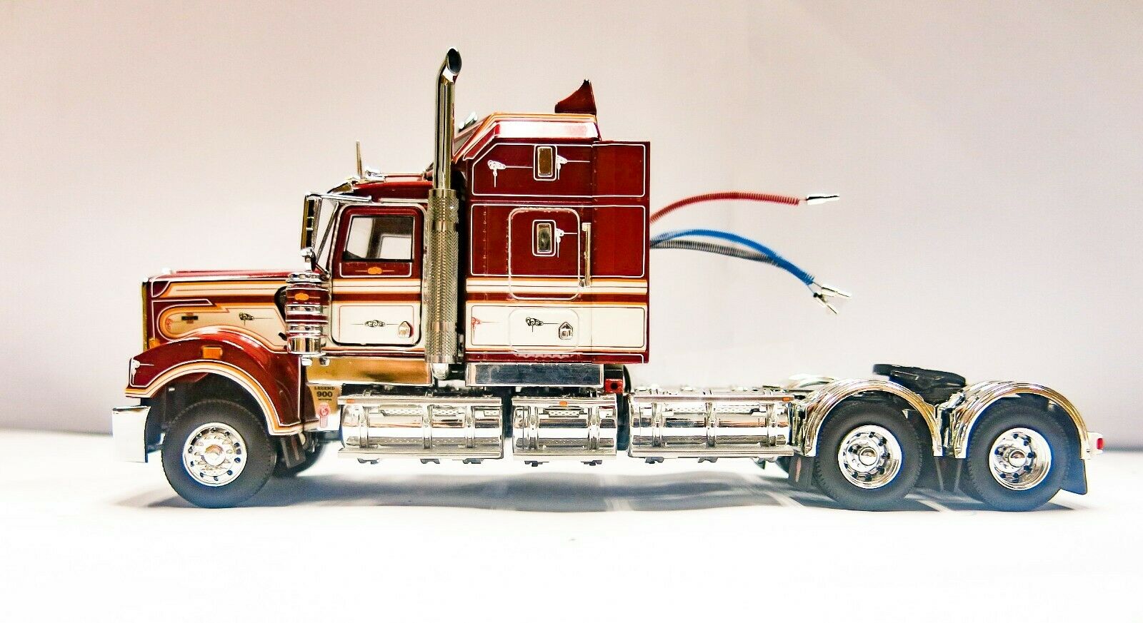 Jays Models - Melbourne Hobby Shop: Kenworth T900 Legend Truck Model