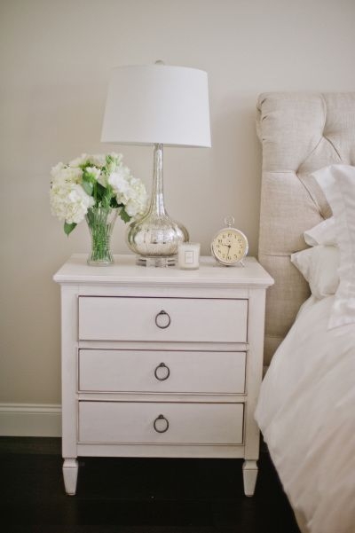 30+ Beautiful Nightstand Ideas For Your Bedroom | ARA HOME
