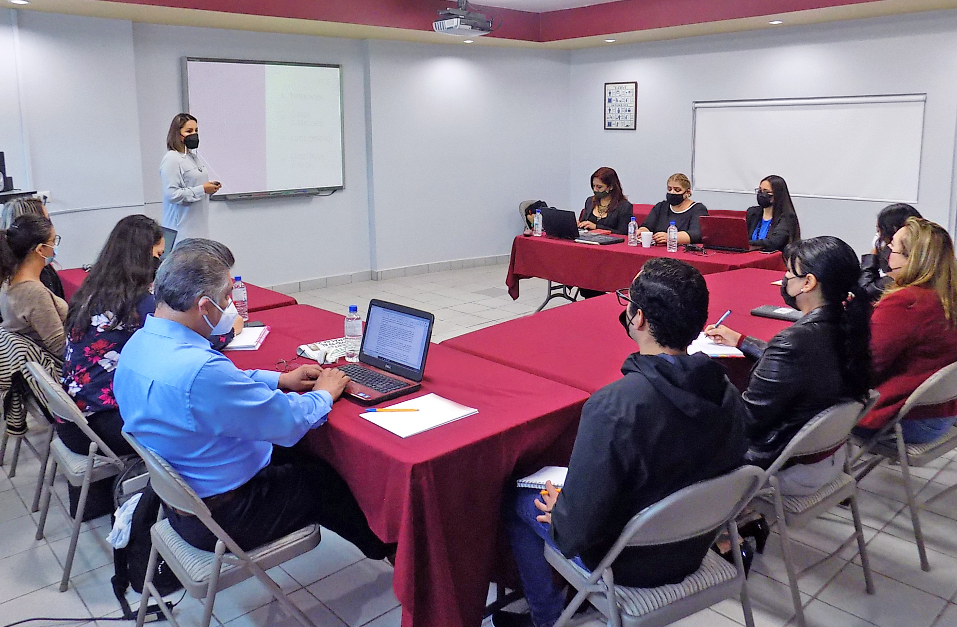 Educación BC: UNEN ESFUERZOS SECRETARÍA DE EDUCACIÓN Y NORMAL “JESÚS ...