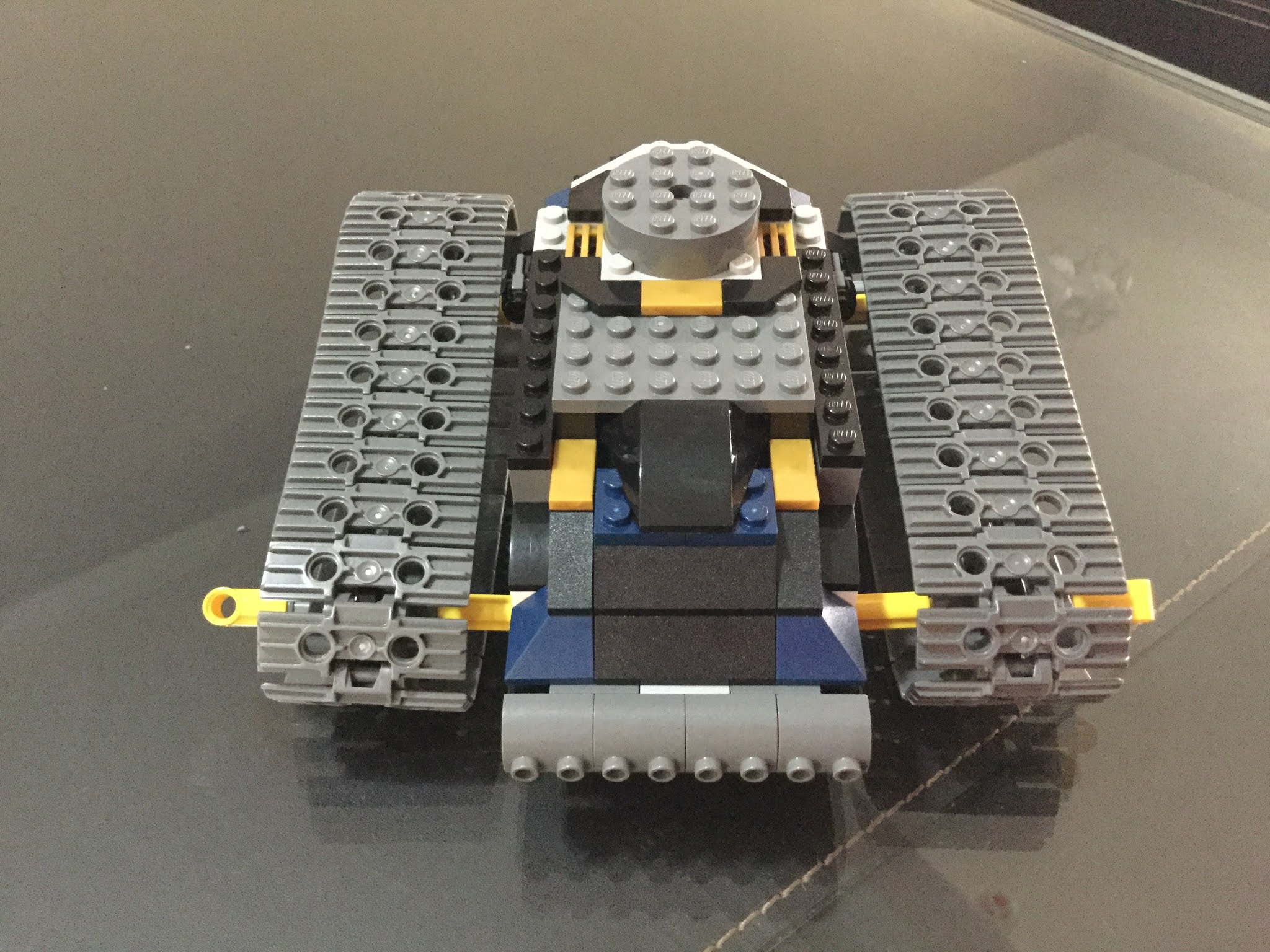 Loke Juin’s Inspired Creations: Fire Nation Tank