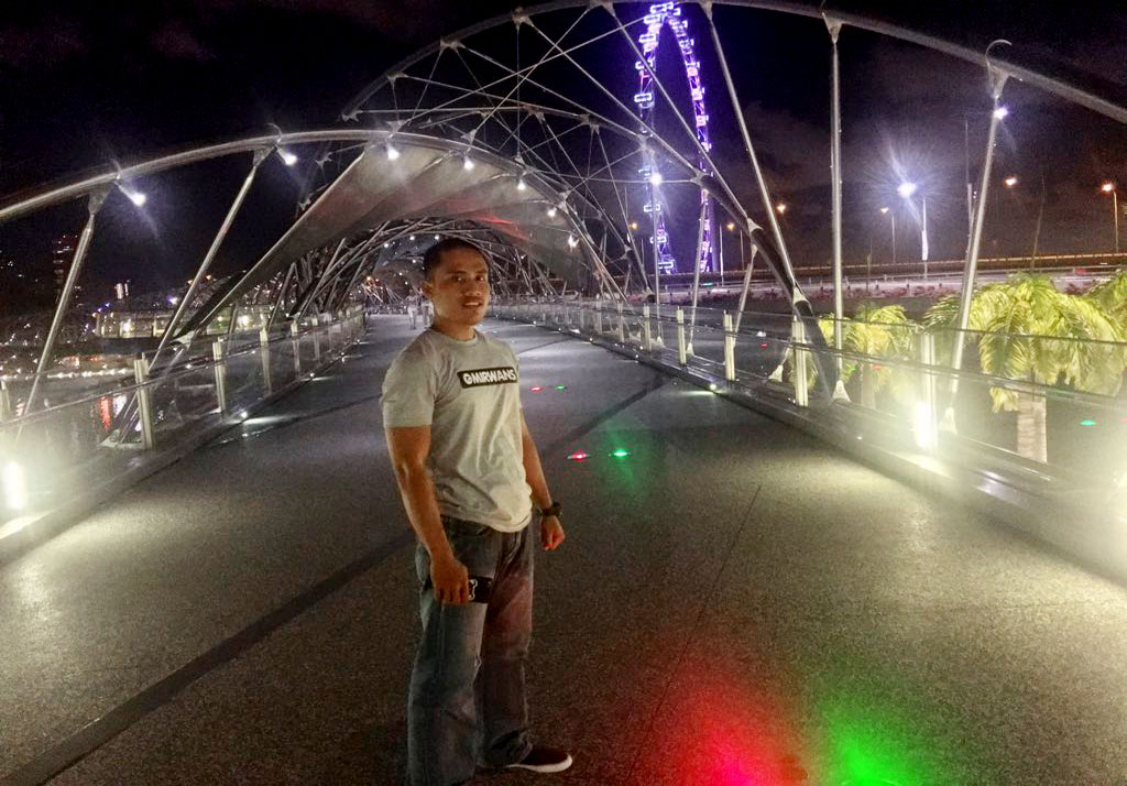 Helix Bridge - Jembatan Berdesain DNA Pertama di Dunia | Mirwan Choky