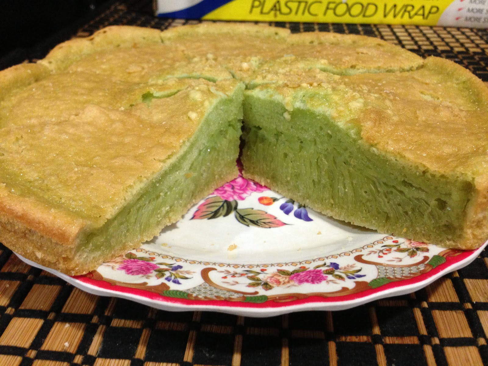 A Vietnamese-American Girl Learns To Cook Food...: Vietnamese Honeycomb ...
