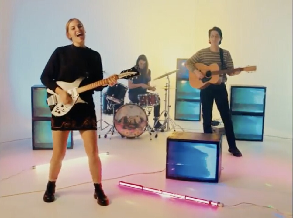 LITTLE INDIE : Hatchie unveils video to second single 'Sure' and ...