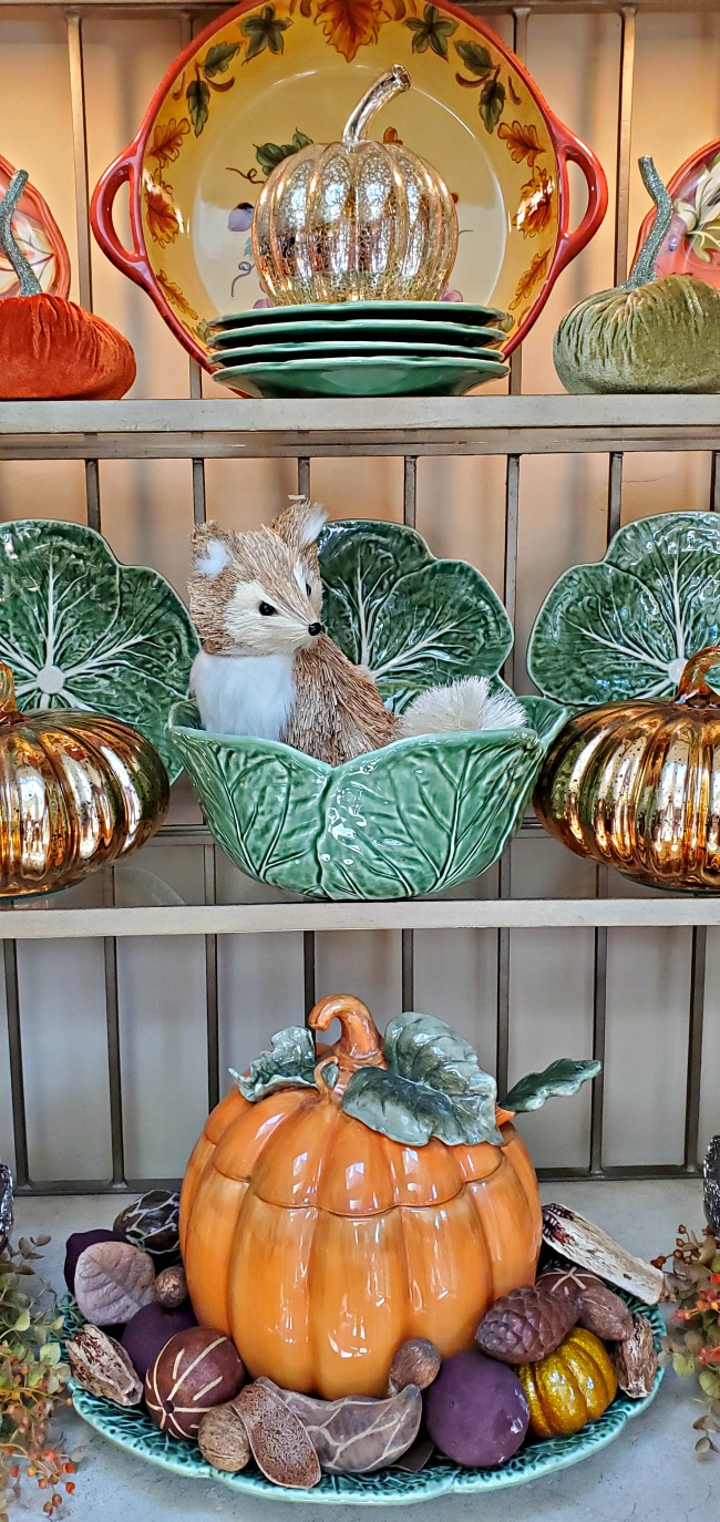 Baker Rack Styled for Autumn | Life and Linda