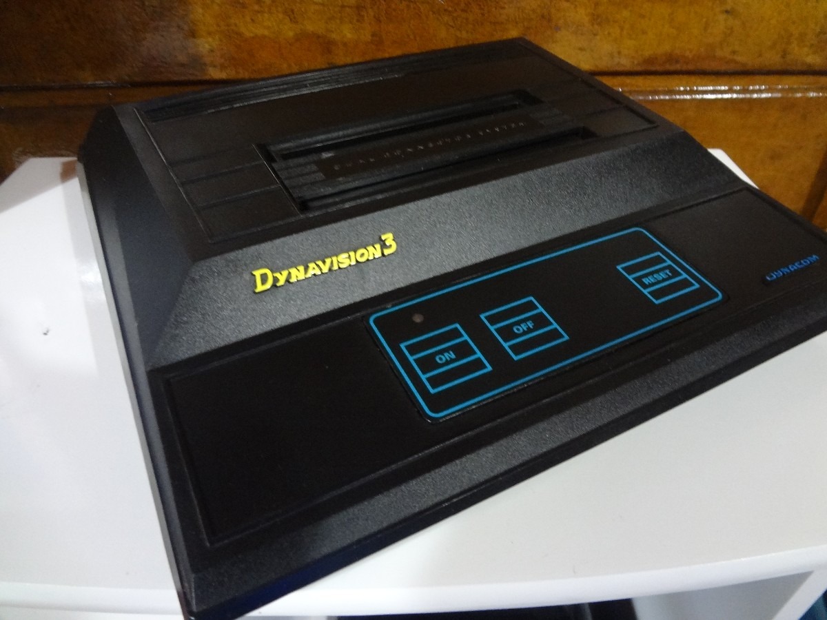 Brazilian NES Clones: Dynavision 3 Action