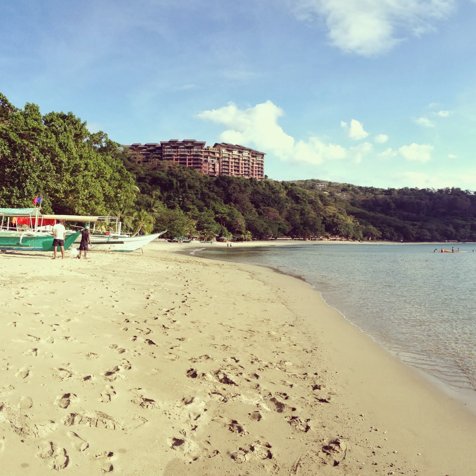 munting buhangin beach camp - philippin news collections