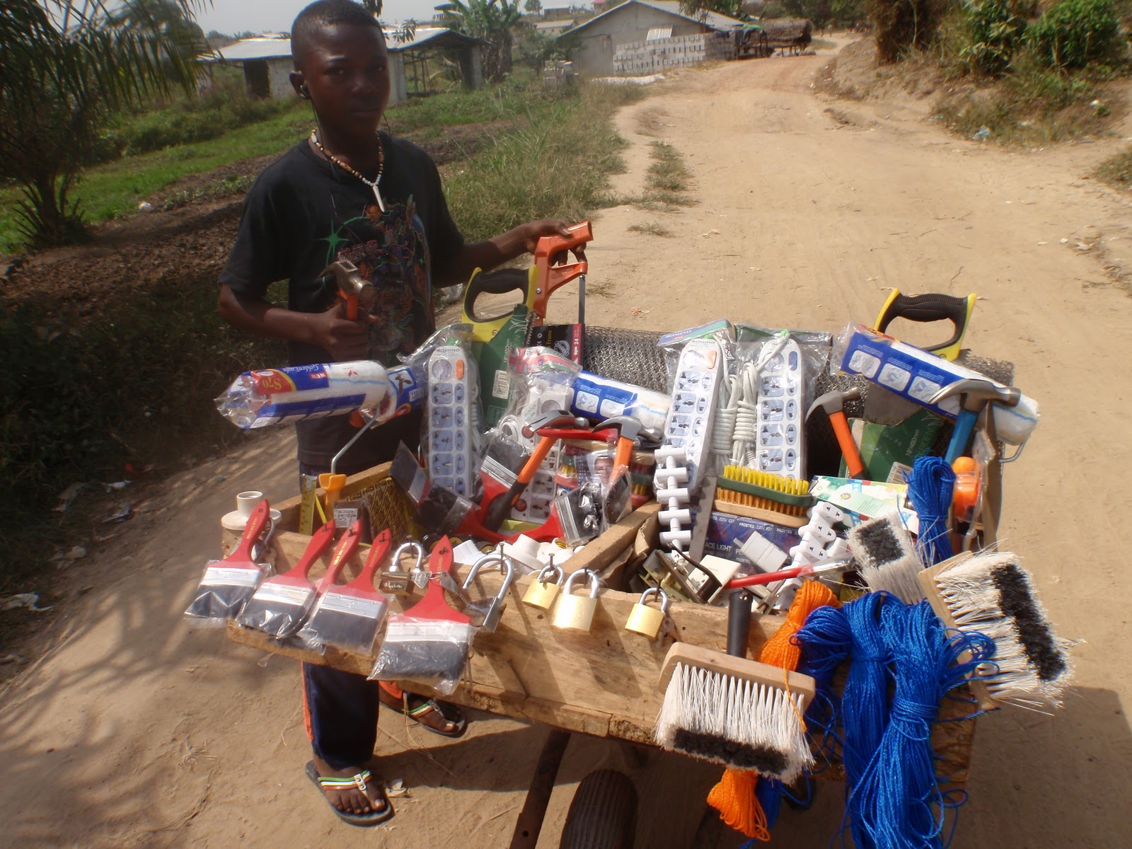 All the places you never want to go on vacation: More pictures, Kakata ...