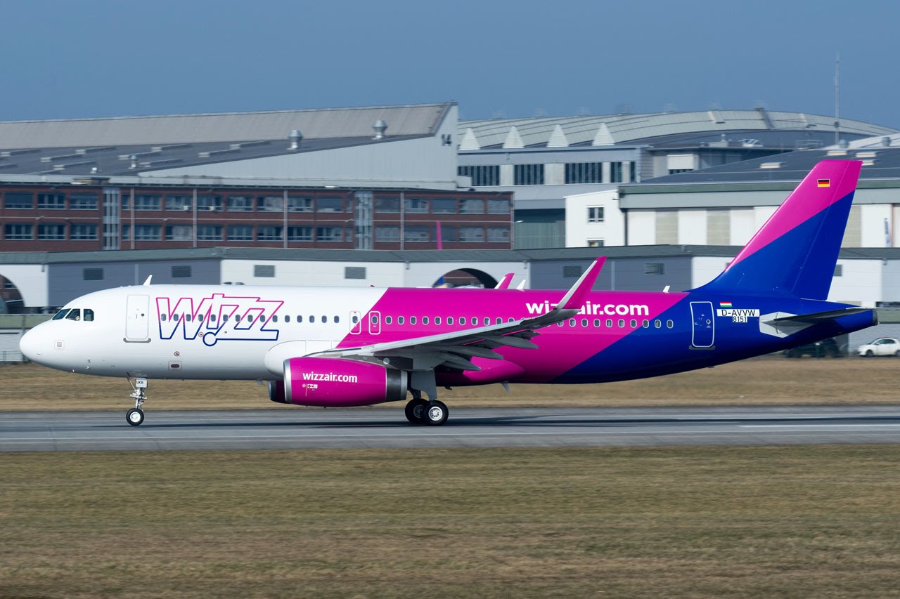 Airbus Hamburg Finkenwerder News: A320-232SL, WIZZ Air Malta, 9H-WAV ...