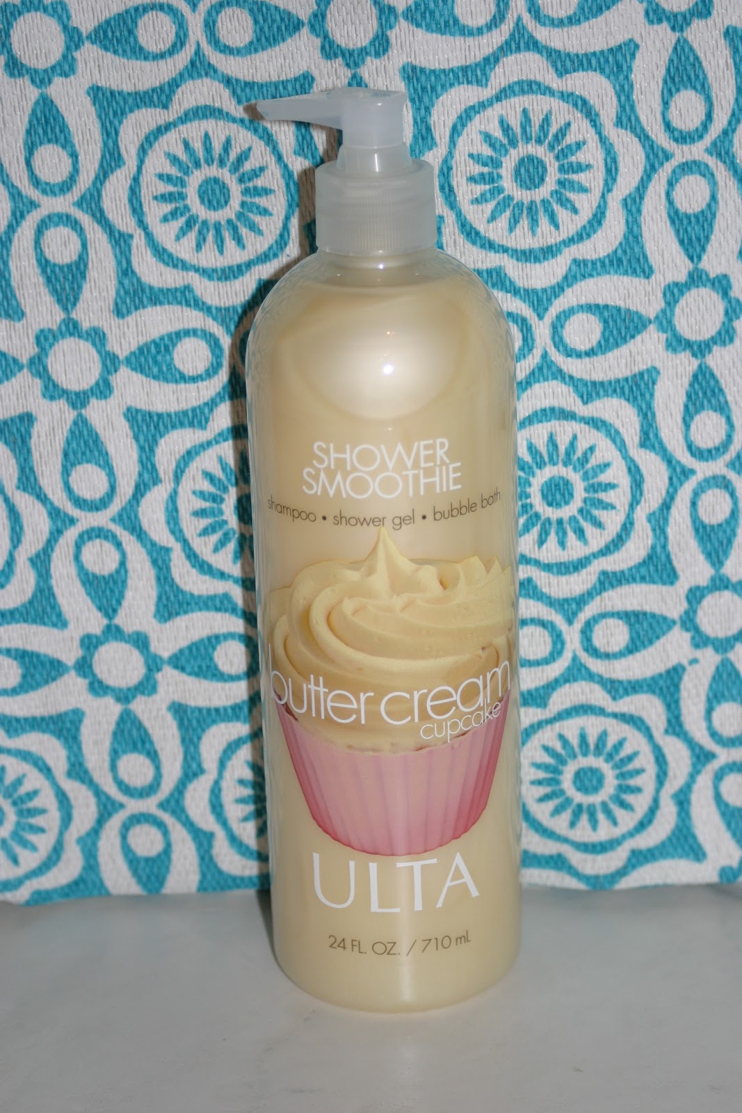 Julie's Journeys: Ulta: 3-in-1 Butter Cream Cupcake Shower Smoothie
