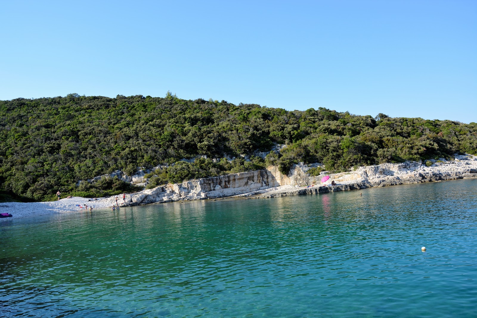 UTAZGATOK: HORVÁTORSZÁG: Kavran tengerpart