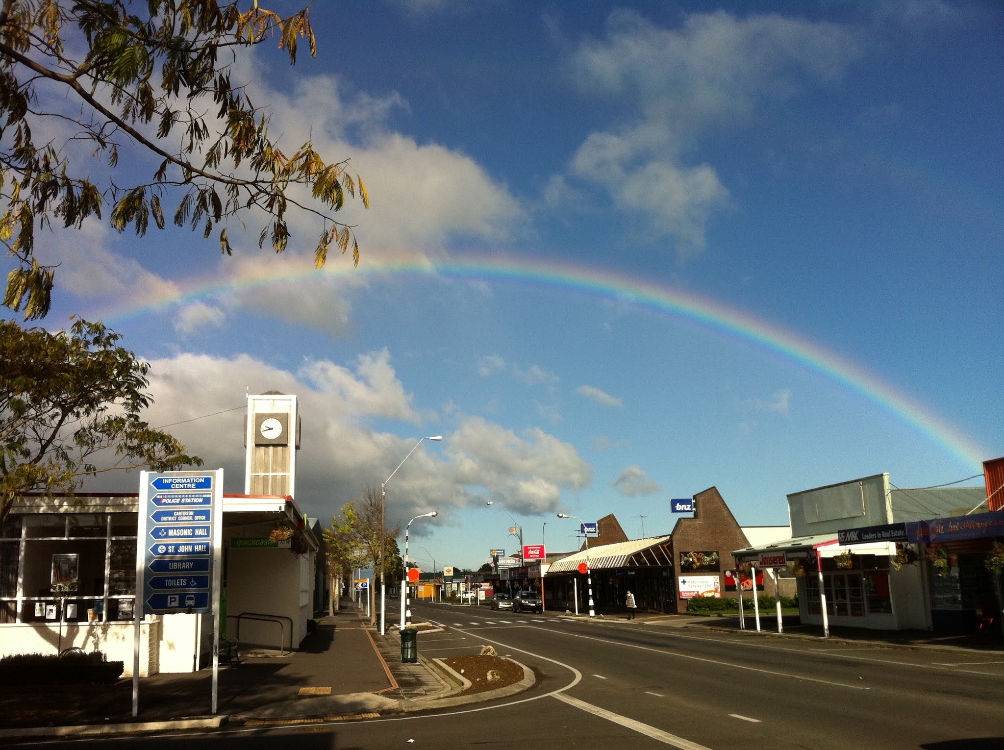 backwoodsnotes: Is Carterton NZ the new Melbourne...