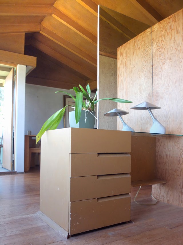 Schindler / Droste House