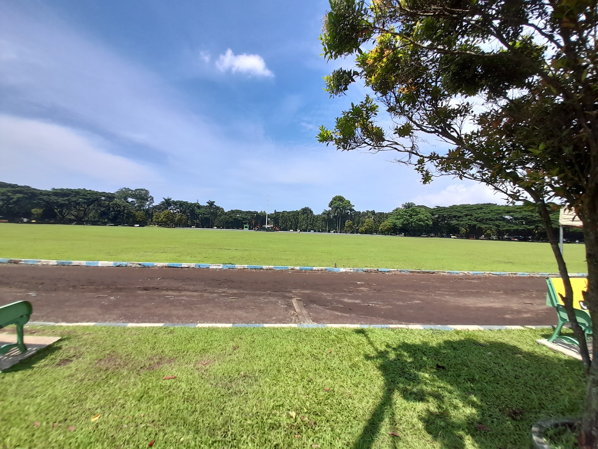 Berwisata Ria di Lapangan Rampal Kota Malang - *Dolanku*