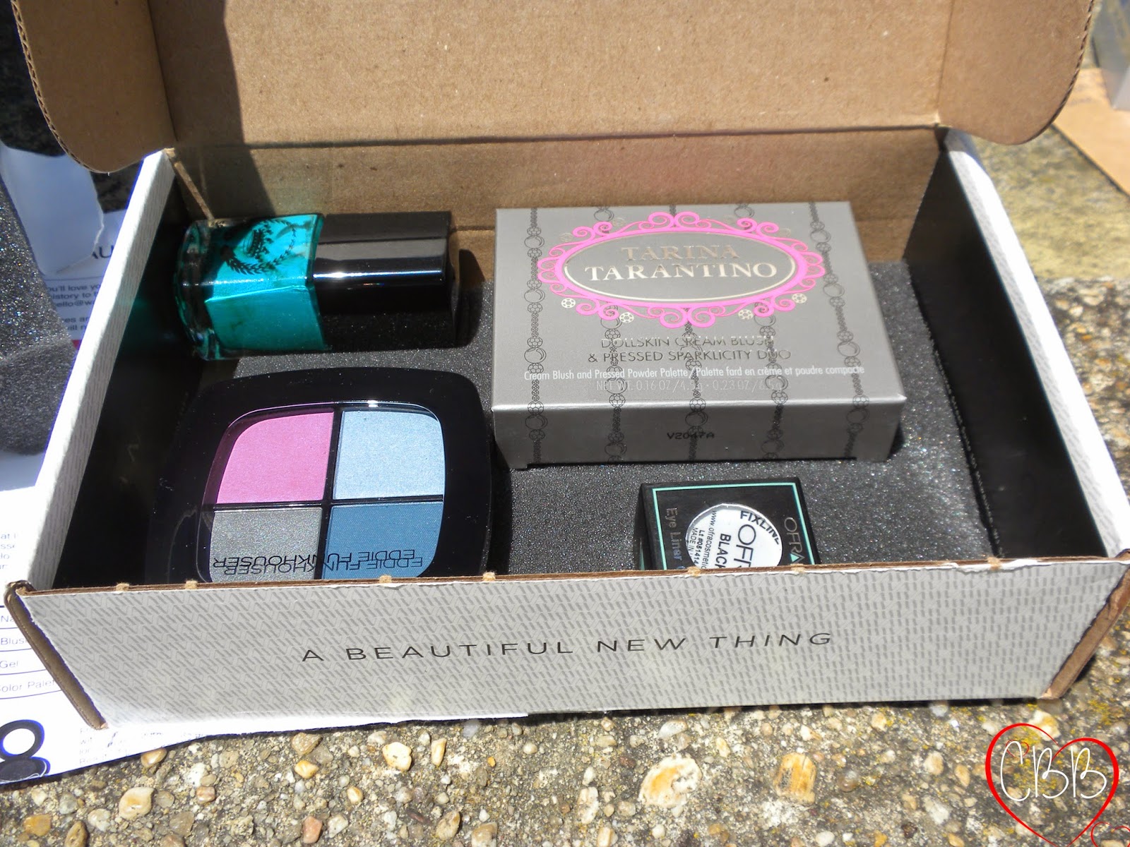 Sammi the Beauty Buff: Wantable Makeup Box: May 2014 Review