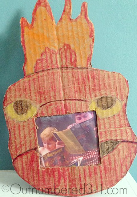 Celebrate Father's Day with a Skylander's DIY Craft - Outnumbered 3 to 1