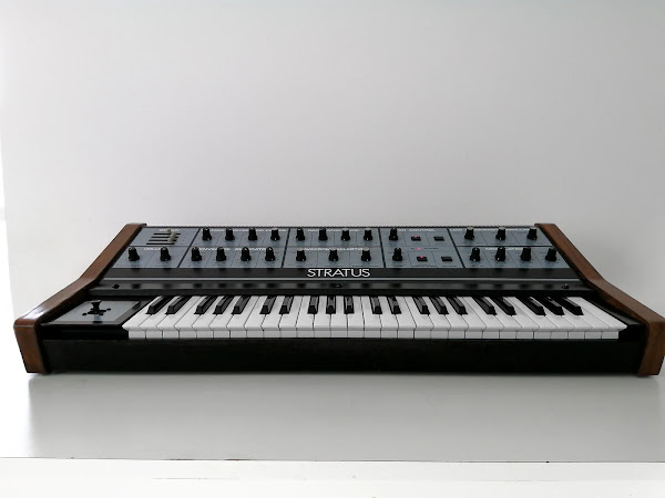 MATRIXSYNTH: CRUMAR STRATUS Vintage CEM Synthesizer SN 00269