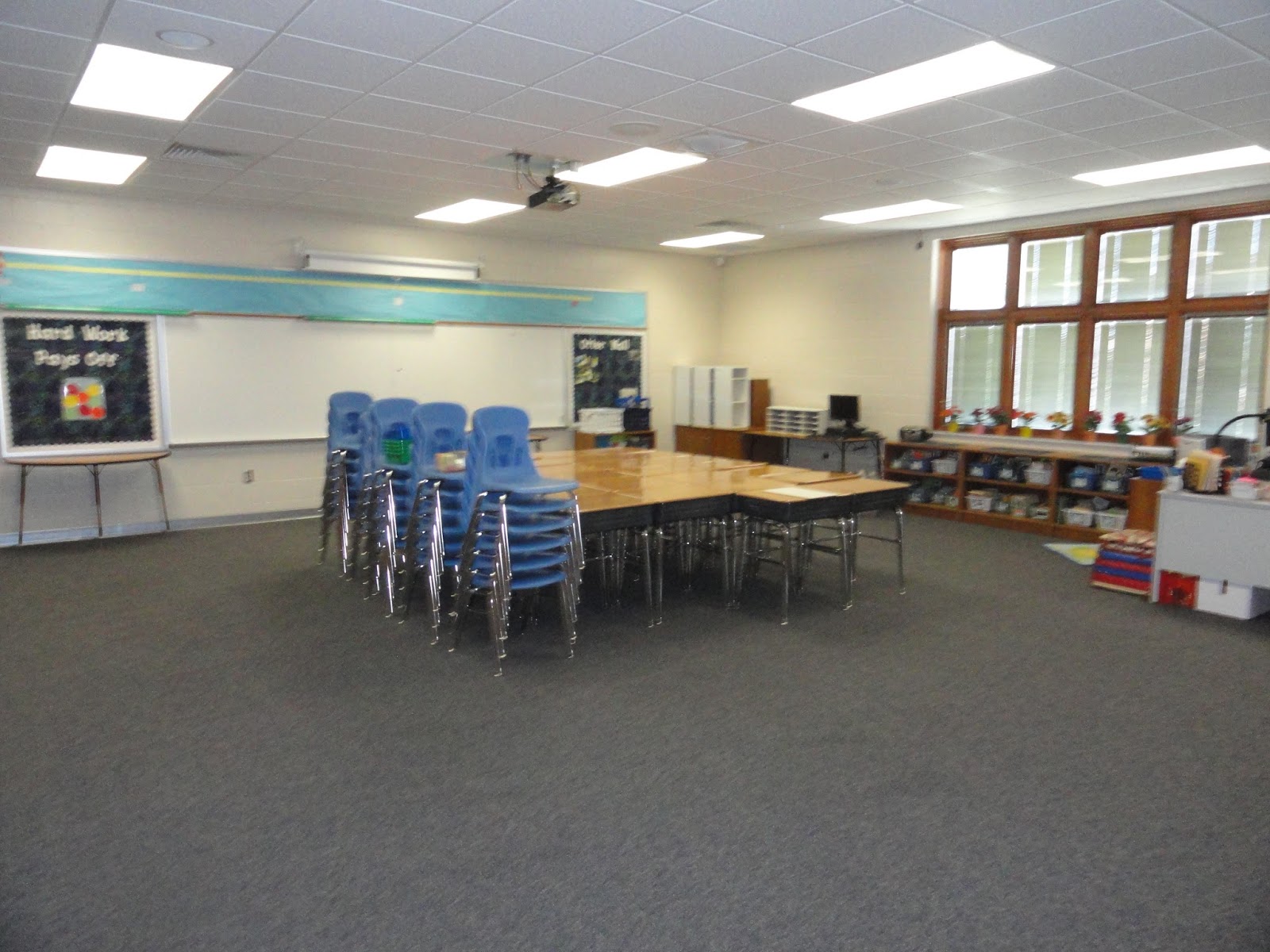 the bookish advantage: Setting Up the Classroom (Part 1)