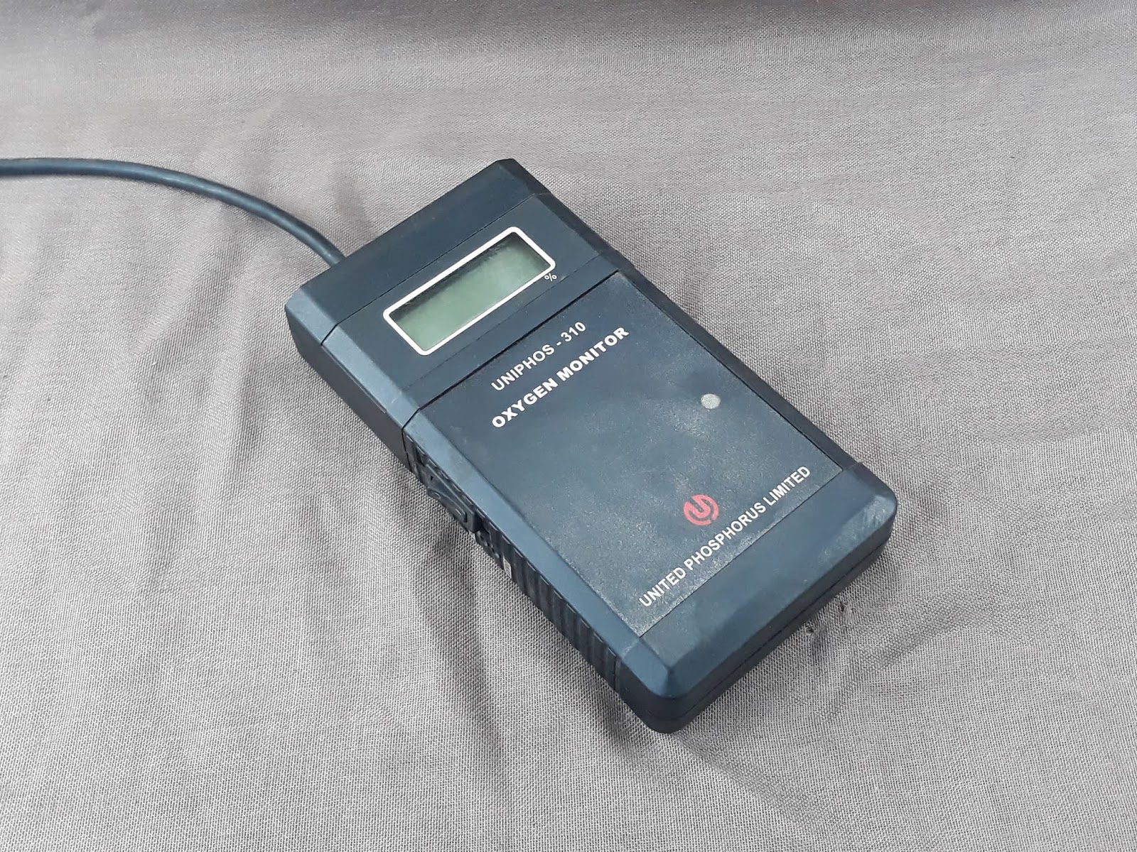 UNITED PHOSPHORUS UNIPHOS-310 OXYGEN MONITOR