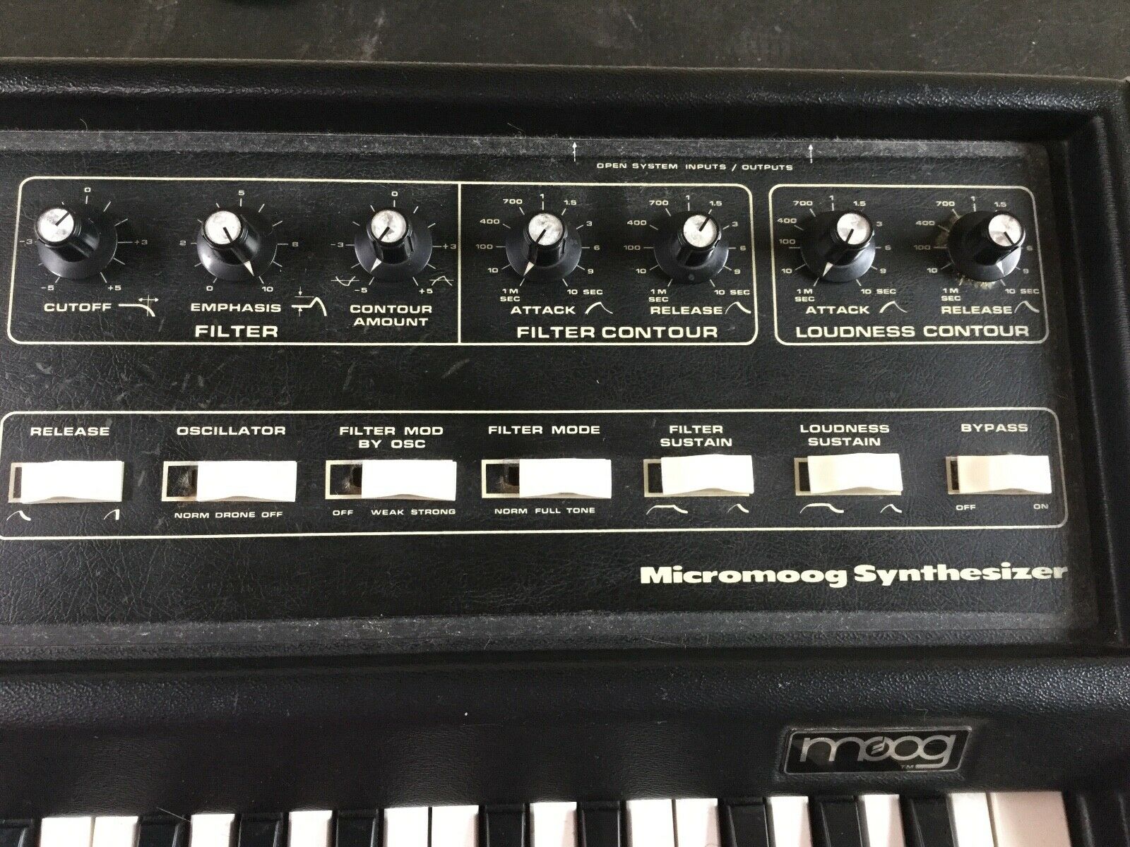 MATRIXSYNTH: MOOG Micromoog 2090 SN 2532