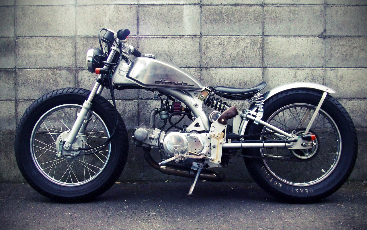 :: free the wheels ::: Honda Solo