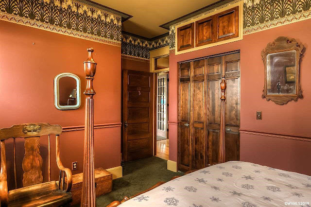 Sweet House Dreams: 1890 Brick Storefront with Apartment in ...