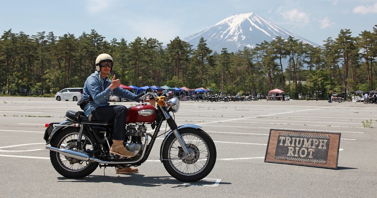 TRIUMPH RIOT: TRIUMPHER #10