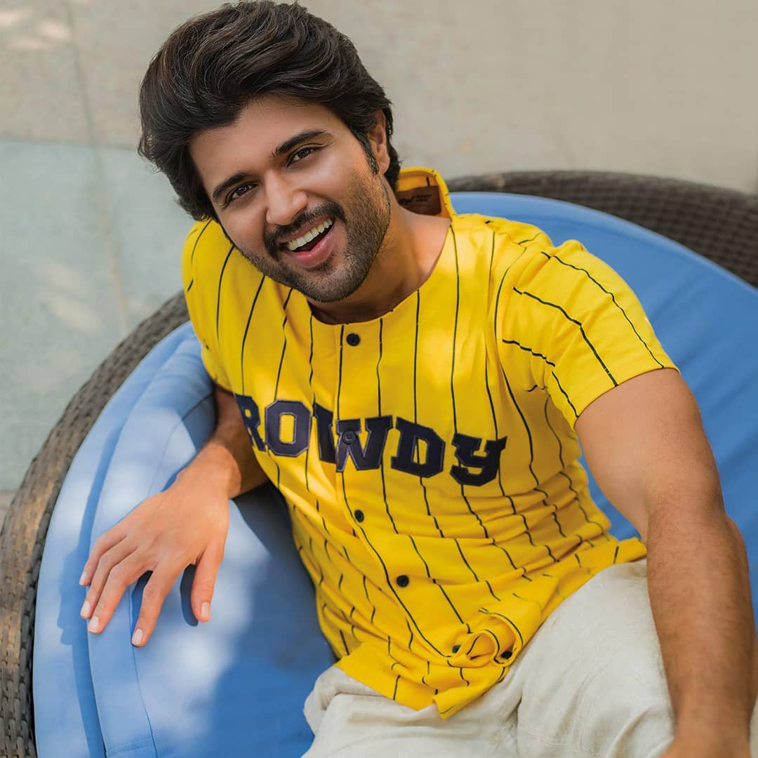 100+ Vijay Devarakonda Latest HD Images from Photoshoots 2020 ...