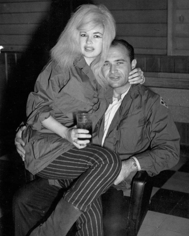 Vintage Photos of Jayne Mansfield and Sam Brody During Their Dating ...