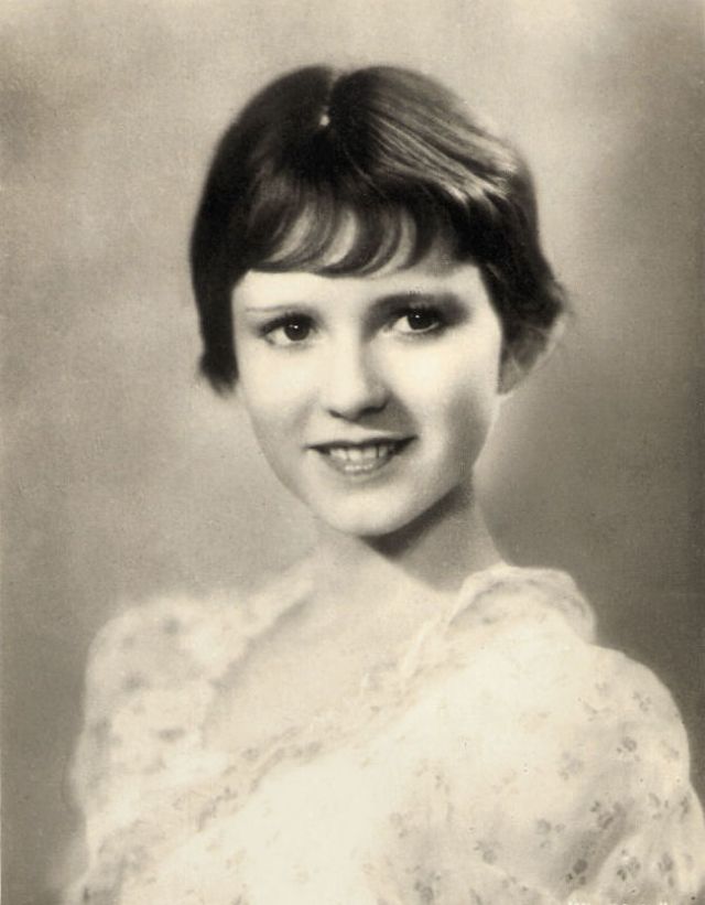 35 Beautiful Photos of Dolly Haas in the 1930s ~ Vintage Everyday