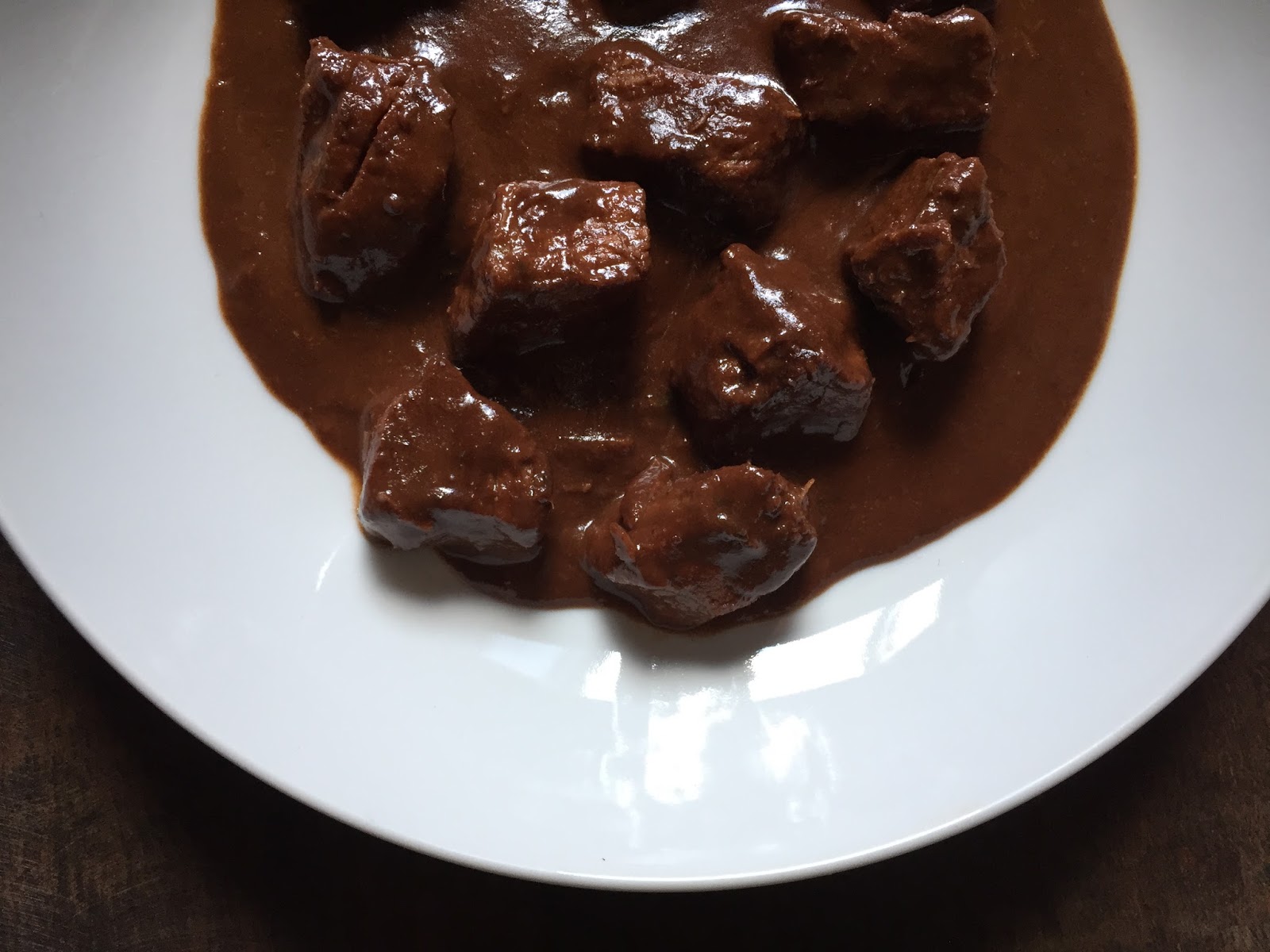 Inglourious Bananas: Wasabi Chocolate Beef Stew // Spezzatino di manzo ...