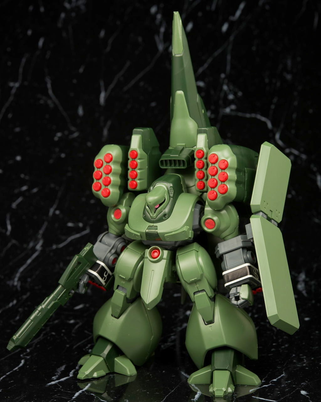 GUNDAM GUY: HGUC 1/144 AMX-102 ZSSA [Unicorn Ver.] - Review by Hacchaka