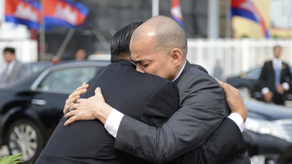 Khmer Circle រង្វង់ខ្មែរ: How Pol Pot & Hun Sen Came to Power? Before ...