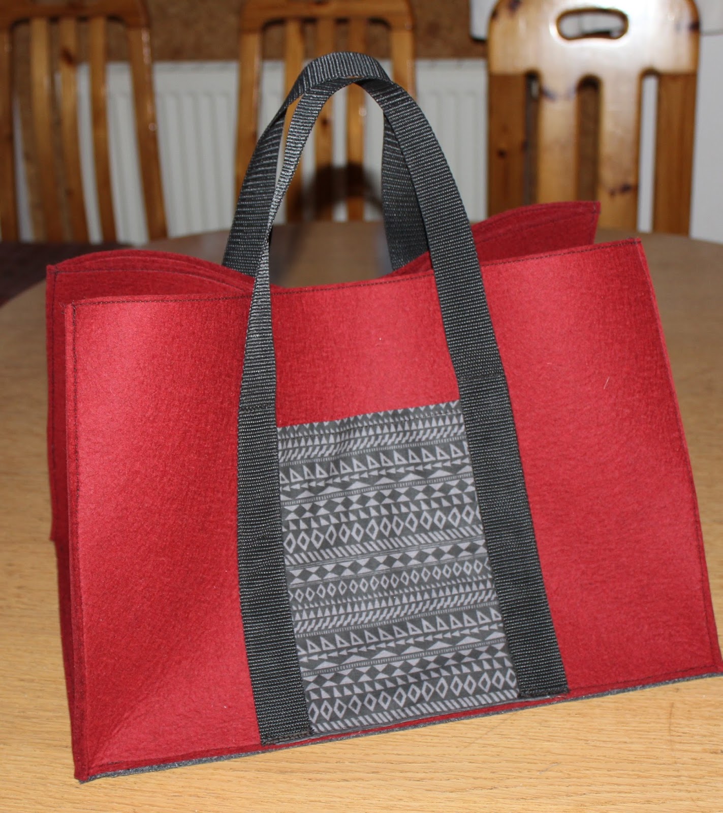 Rosis kreative Werke: Filztasche