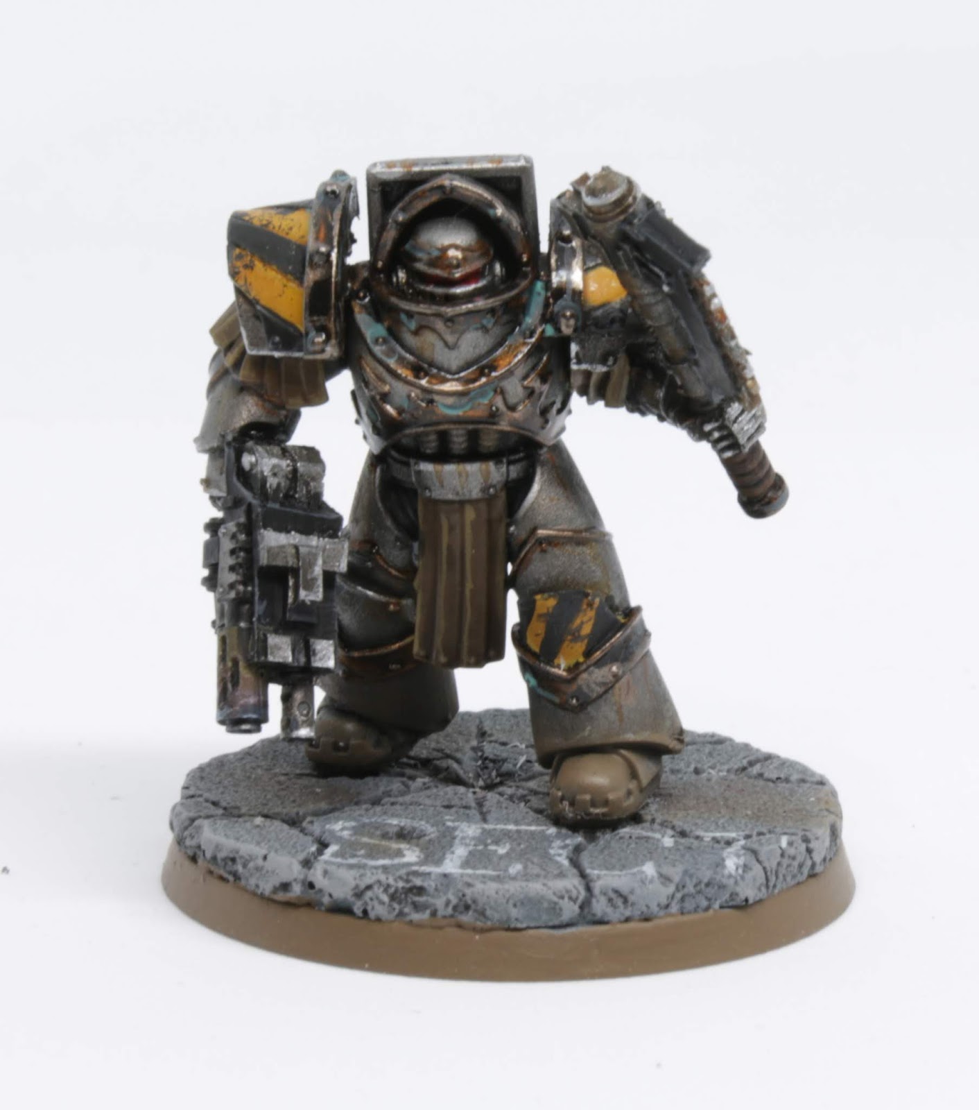 Iron Warriors Cataphractii with special weapons