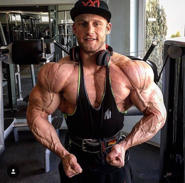 world bodybuilders pictures: germany bodybuilder Dominik Dörfi muscles ...
