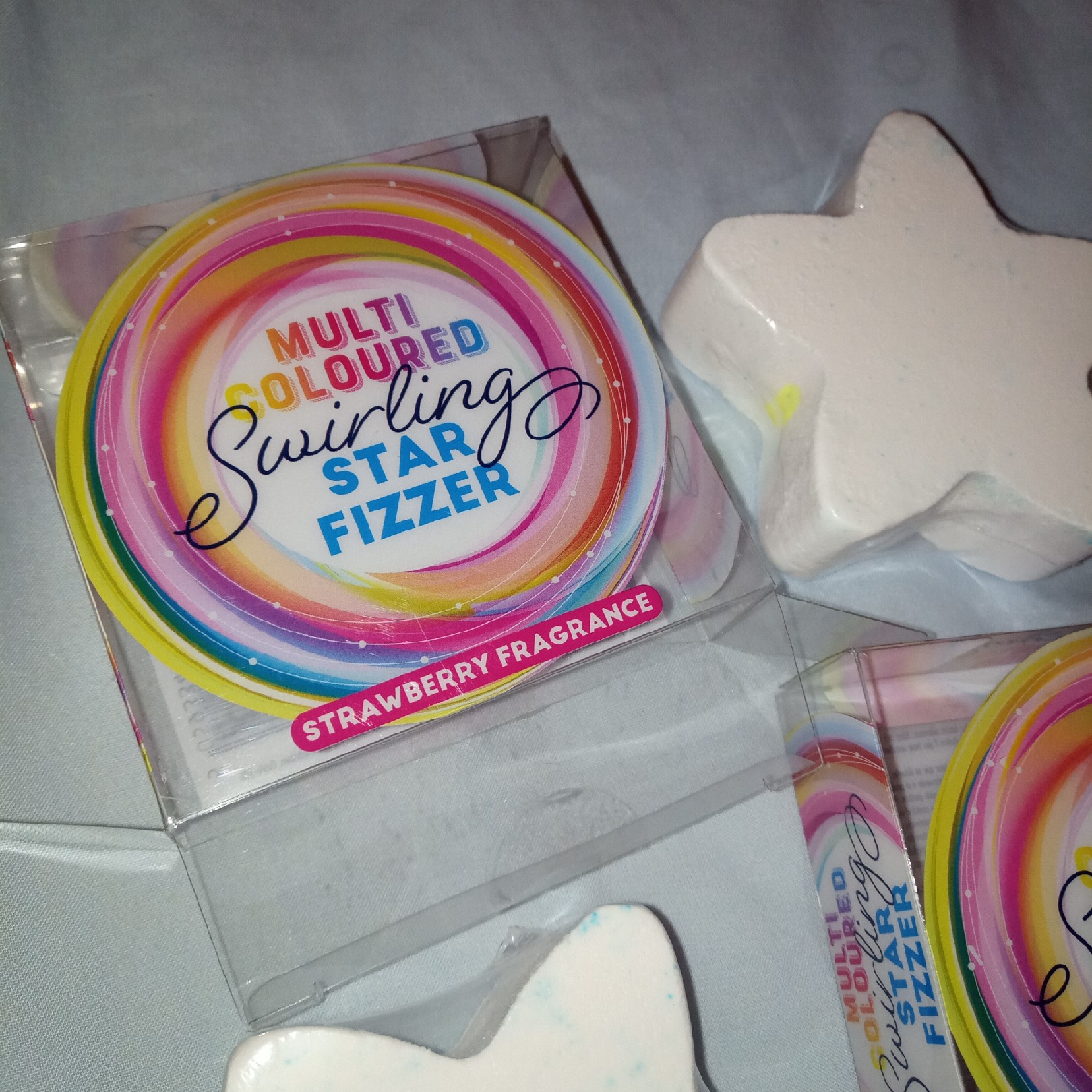 Supersupergirl's Food Reviews: Multi coloured Swirling star fizzer from ...
