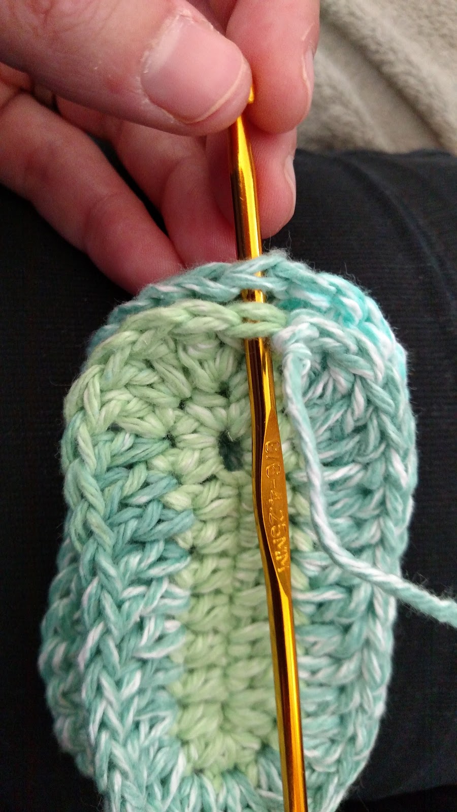 Erin's Crafty Endeavors: Crocheted teething biscuit