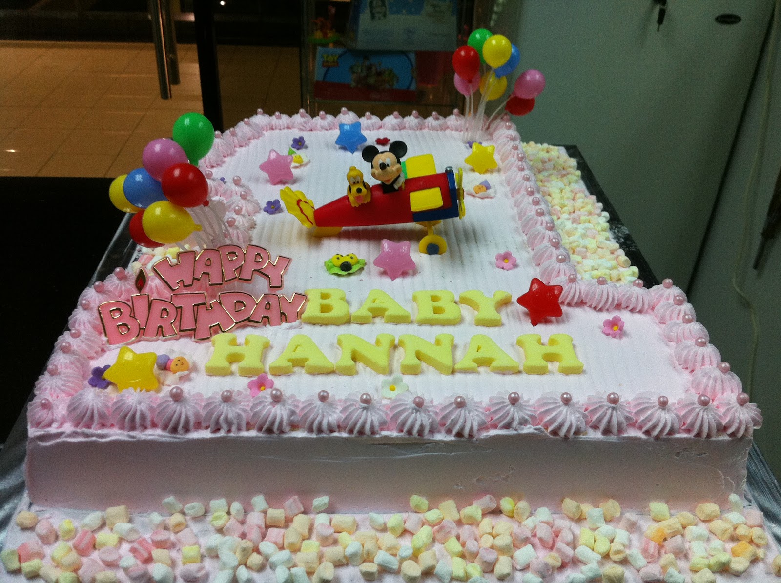Haven Bakery: Baby Hannah 1st Birthday cake