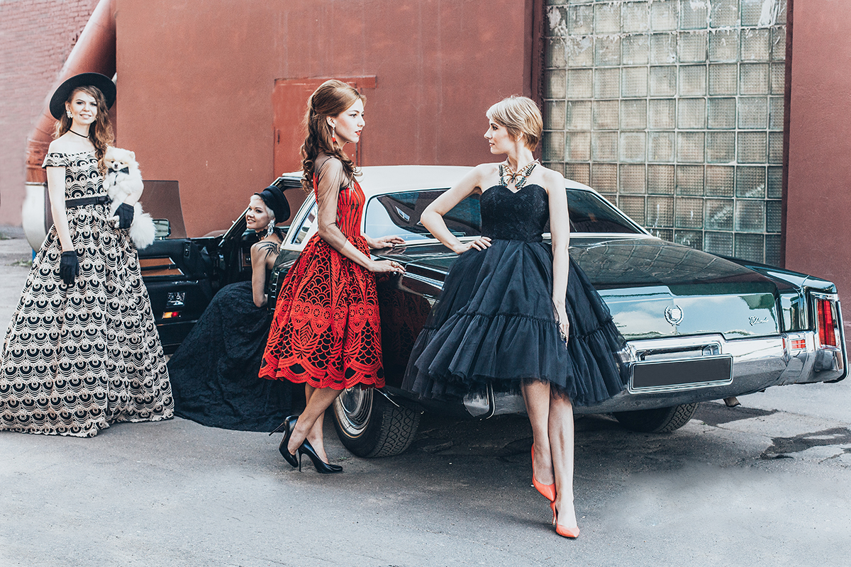 Ninelly: Russian bloggers project