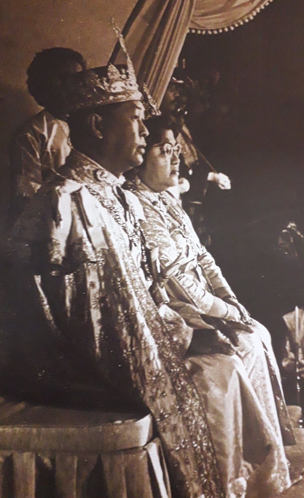 WARISAN RAJA & PERMAISURI MELAYU: Baju Layang Sultan Selangor.