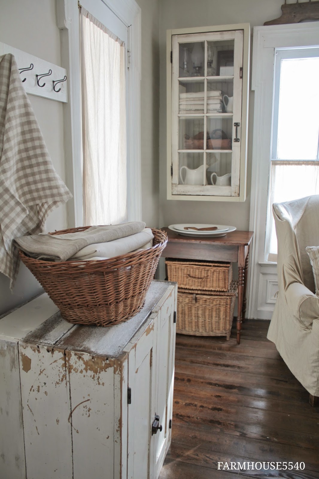 FARMHOUSE 5540: Farmhouse Friday ~ Farmhouse Storage