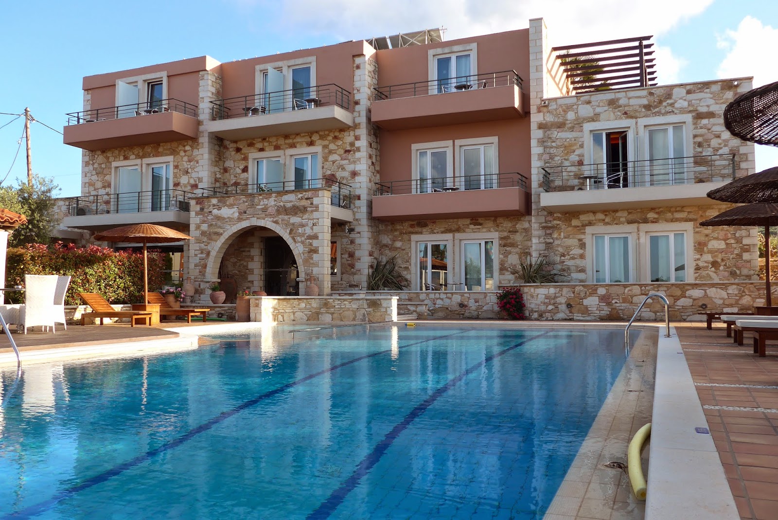 John Dee: Crete - April 2014 week one, The Mistral Hotel, Maleme