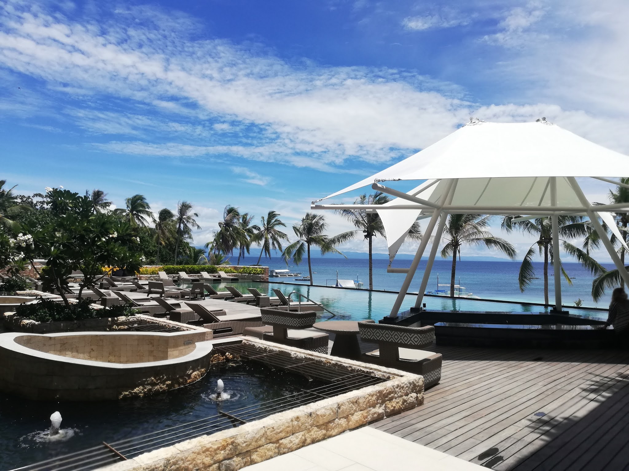 Bohol's Roving Eye: Welcome to Modala Beach Resort in Panglao, Bohol